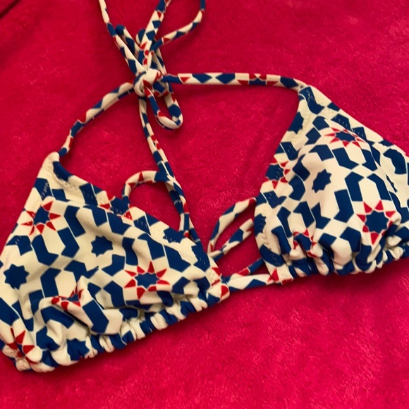 Quiksilver | Swim | Quicksilver Bathing Suit Top | Poshmark